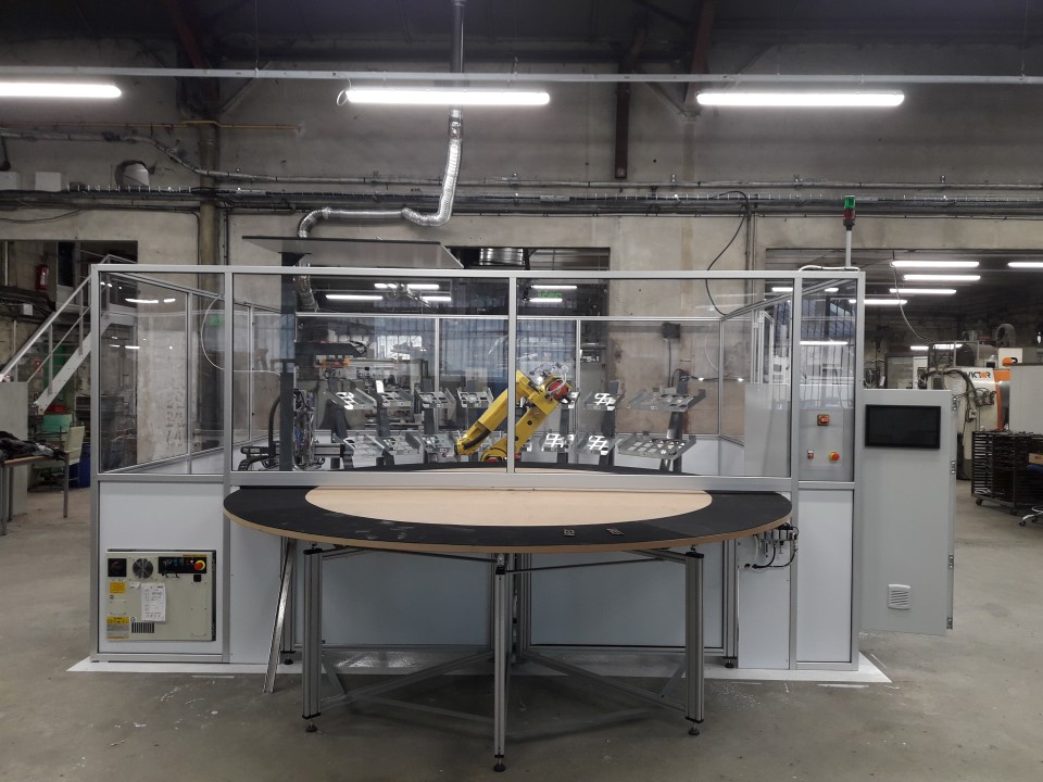 IDEC - machine spéciale / robotique - cellule de triage et vissage de mots